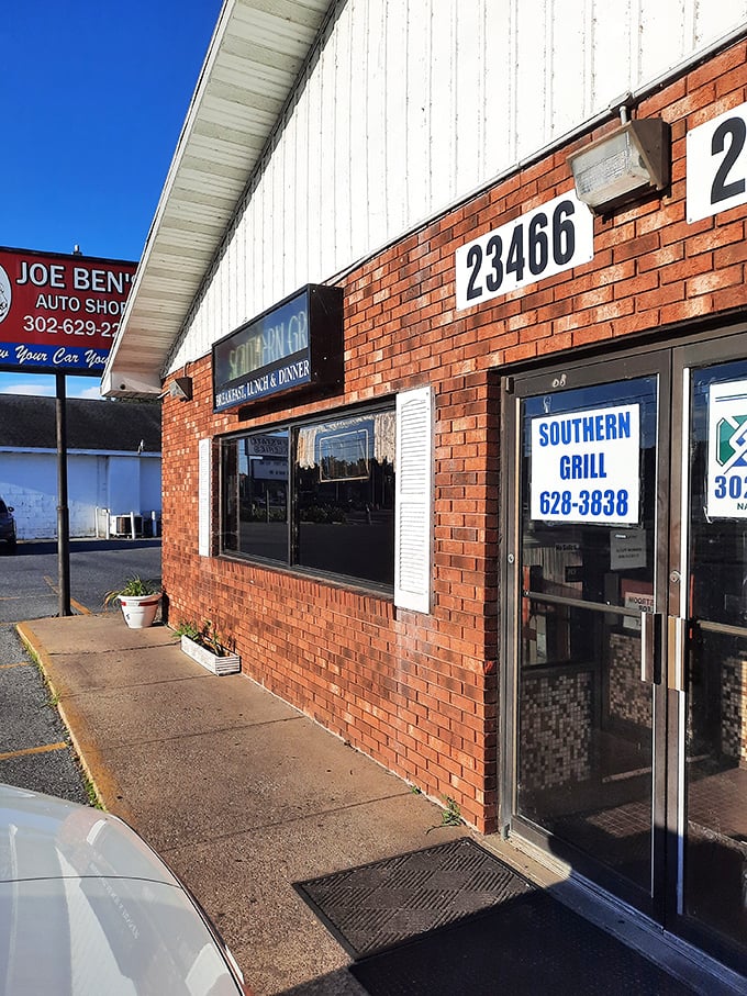 Southern Grill's unassuming exterior hides what locals know – sometimes the best meals come from places that spend more time on recipes than renovations.