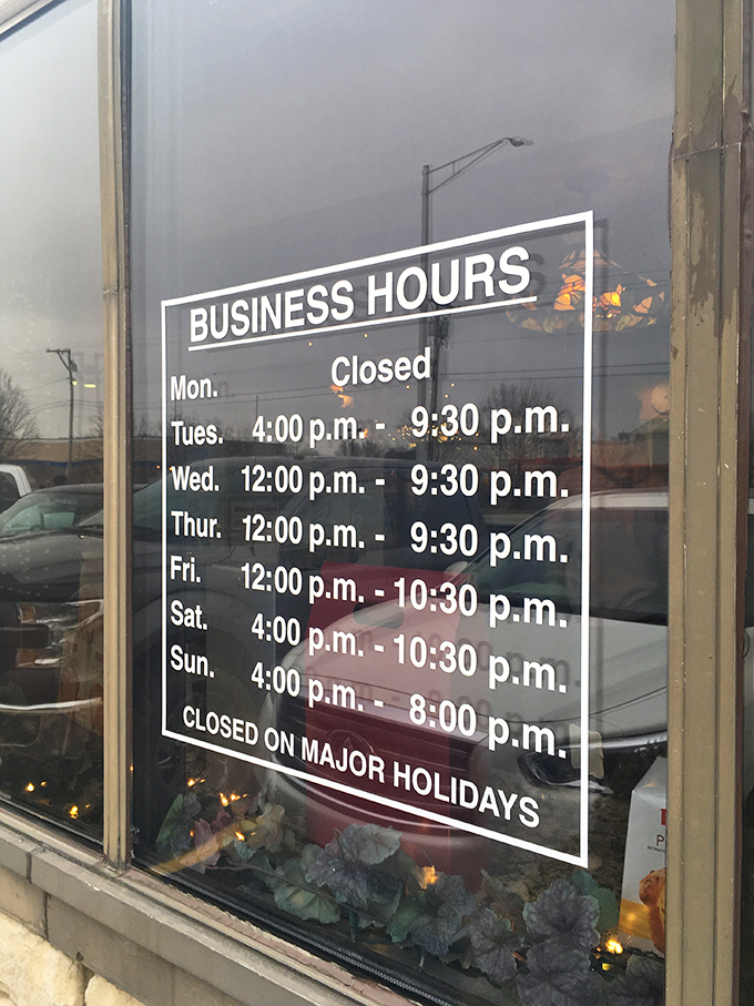 Plan your visit around these hours, but fair warning: Mondays are for resting after all that excellent cooking.