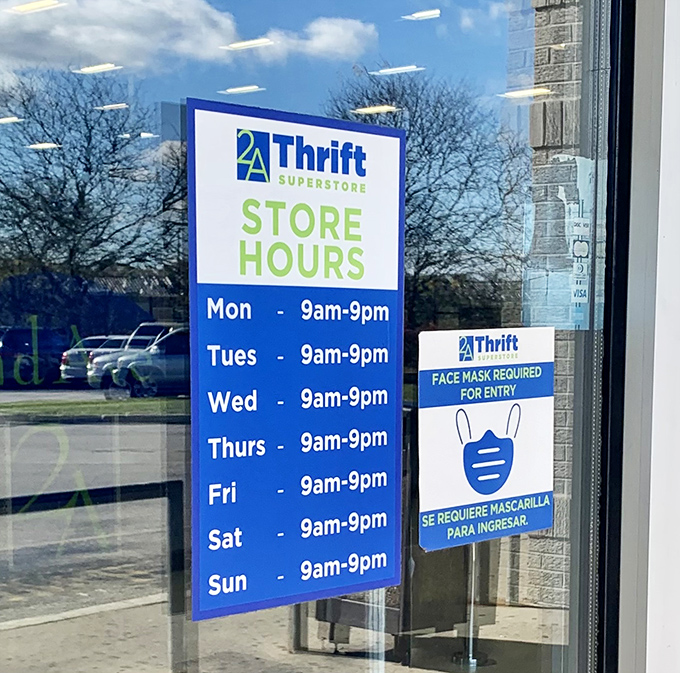 Open 9am-9pm daily&mdash;the store hours that accommodate both early birds and night owls hunting for bargains.