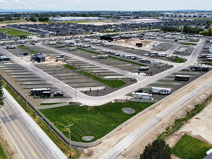 Sun Creek Point RV Park welcomes seasonal visitors with well-maintained facilities and easy access to Caldwell's attractions.