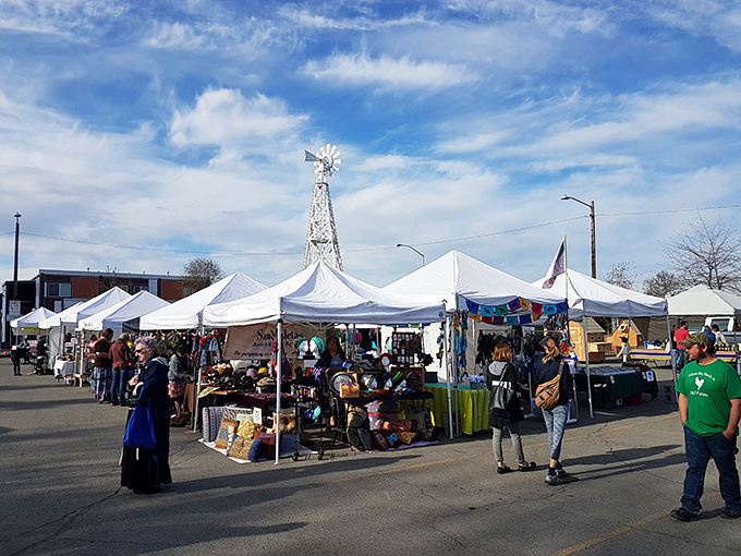 Blue skies bless the market with perfect shopping weather. Even the clouds know better than to rain on this parade.
