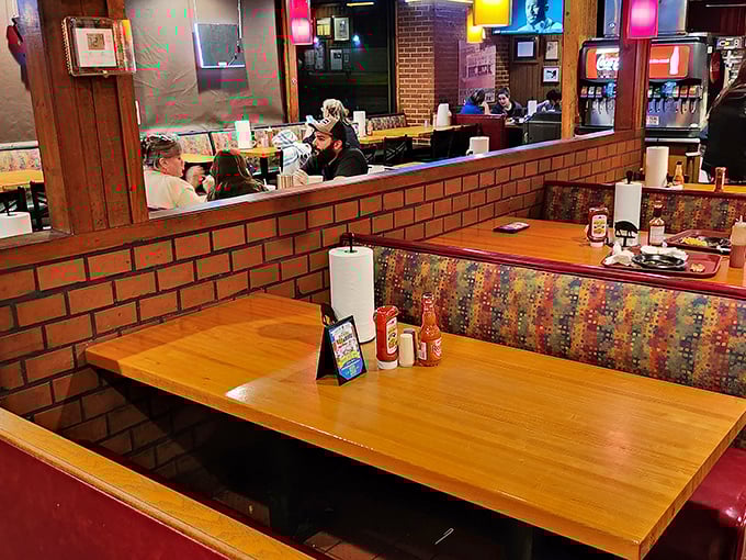 These booths have hosted first dates, business deals, and family reunions&mdash;all united by the universal language of "pass the sauce, please."