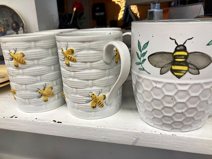 Bee-themed mugs create quite the buzz, perfect for your morning coffee or afternoon tea ritual.