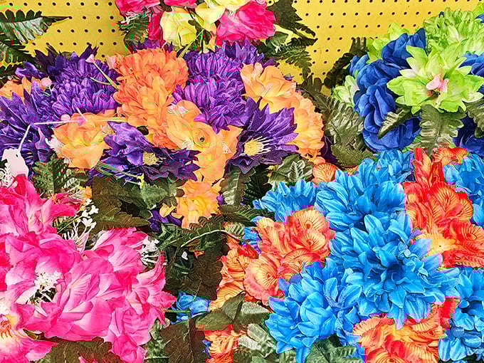 Silk flowers that never wilt, fade, or need watering&mdash;the perfect Tennessee garden for those of us with black thumbs.