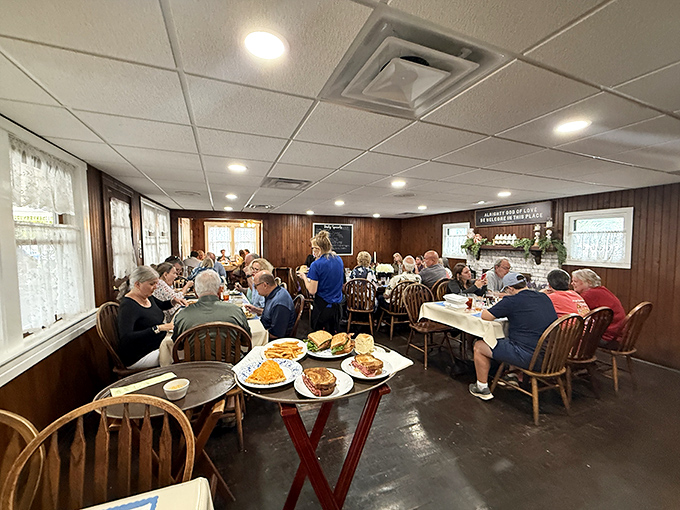 The packed dining room tells you everything&mdash;these folks know something delicious that you're about to discover.