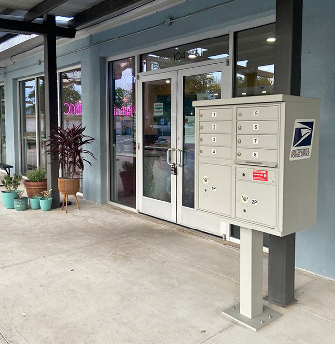 The entrance says "no big deal" but we all know better. Those potted plants are the only green things you'll be thinking about once you see the pastries.