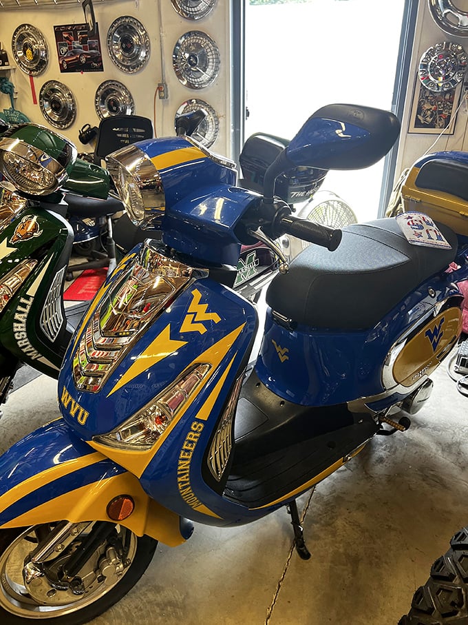Mountain State pride on wheels! This WVU-themed scooter proves team spirit can follow you everywhere, even at 35 miles per hour.