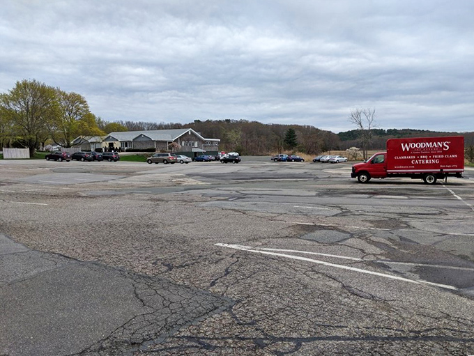 The parking lot might not look like much, but it's witnessed countless seafood pilgrimages. Cars from all over come for clam salvation.