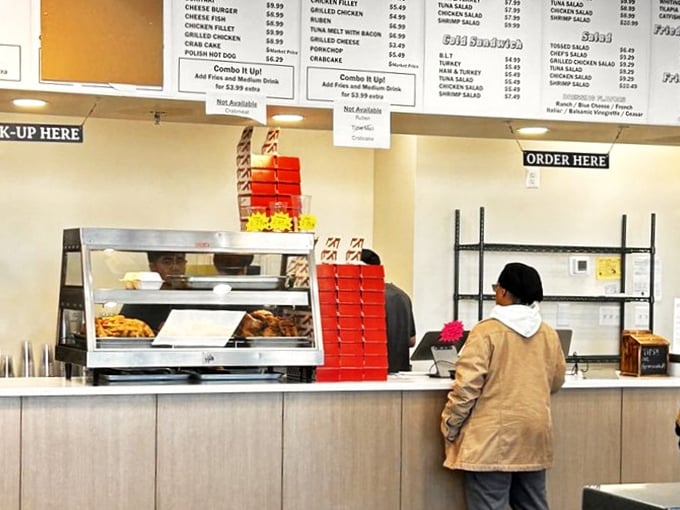 Order here, happiness follows &ndash; it's a simple equation that works every single time.