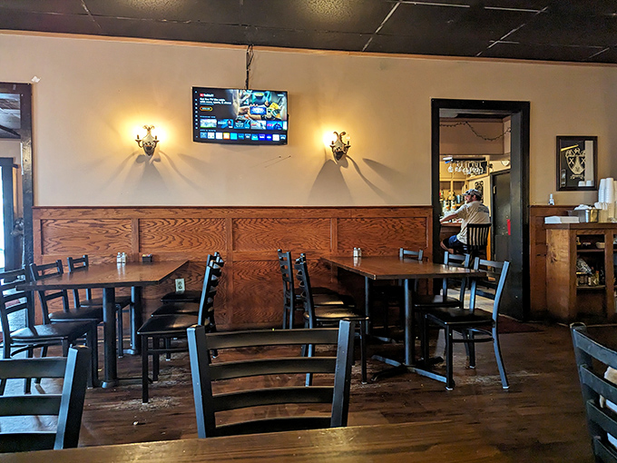 Empty tables that won't stay that way for long. The calm before the delicious storm that happens daily at Kingsman.