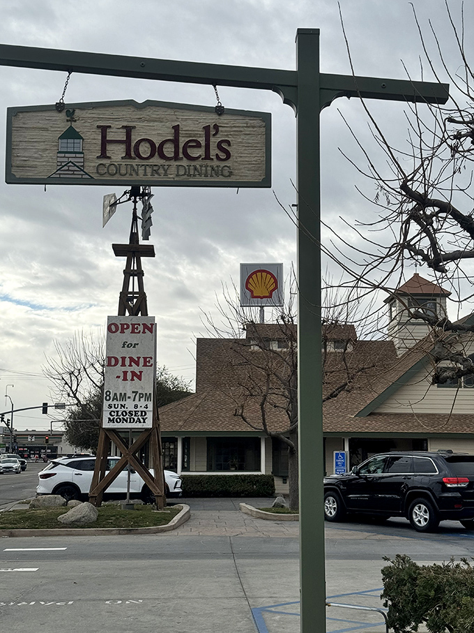 The sign promises "Country Dining" and the windmill adds a touch of rural charm&mdash;like your grandparents' farm, if your grandparents were feeding an army.