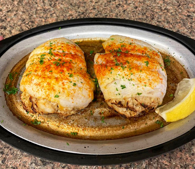These stuffed chicken breasts look so good they deserve their own Pennsylvania area code. Seasoned to perfection and ready for their close-up.