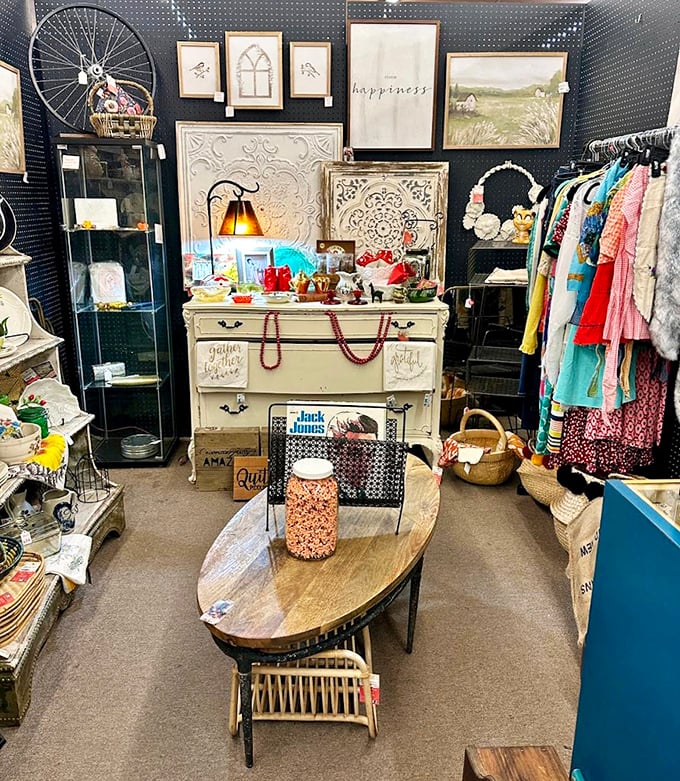 A perfectly styled booth where vintage meets modern sensibility. That "happiness" sign isn't just decor&mdash;it's the emotion you'll feel discovering your perfect find.