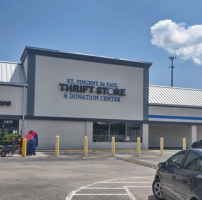 Clean lines and clear signage make this St. Vincent location a standout in the thrift store landscape.