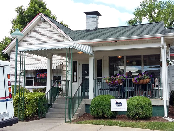 The charming entrance says "welcome home" even if you're from 2,000 miles away—Southern hospitality in architectural form.