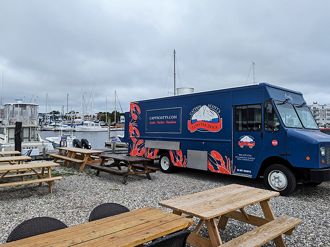 The fleet expands! Captain Scott's food truck brings those legendary lobster rolls to landlocked locations across Connecticut.