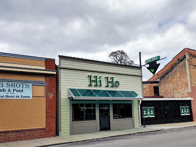 The unassuming Hi-Ho Bar & Grill represents St. Joseph's authentic local flavor. Where regulars gather for conversation and comfort food without pretension or wallet pain.