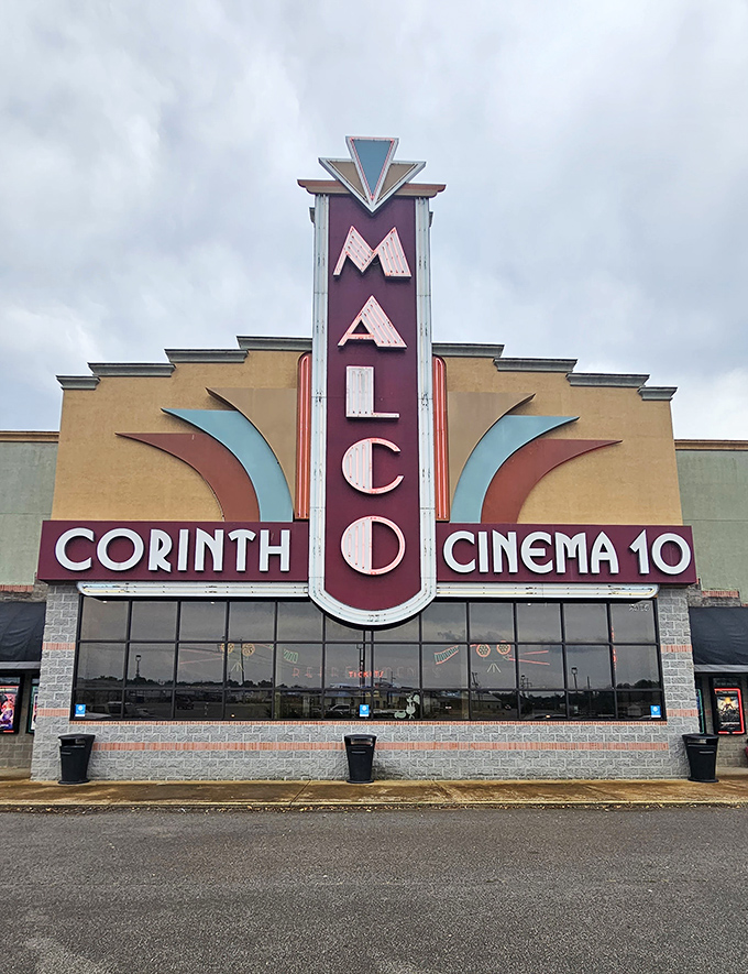 The art deco splendor of the Malco Cinema brings Hollywood to Corinth at small-town prices&mdash;date night doesn't get more classic than this.