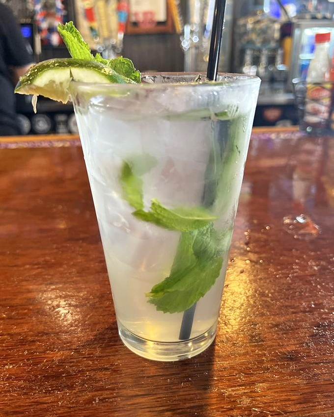 A mojito so fresh it could run for office on a platform of mint liberation. The kind of drink that makes you forgive summer humidity instantly.