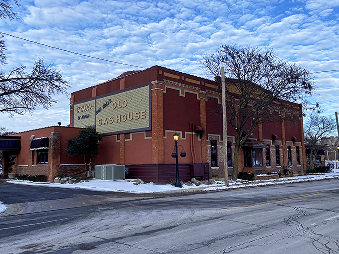 The Old Gas House Restaurant transformed industrial history into culinary present &ndash; serving up meals where workers once powered the city.