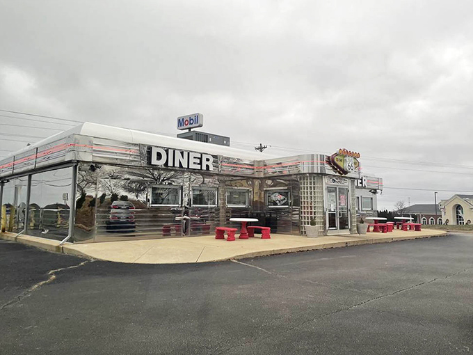 Even on a cloudy day, this chrome beauty stands out like a beacon for hungry travelers everywhere.