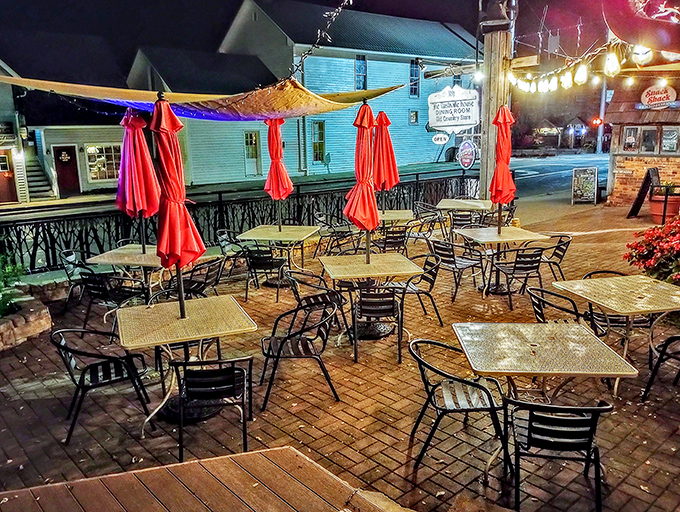When the sun goes down, the patio transforms into a twinkling oasis&mdash;proof that fried chicken tastes even better under string lights.