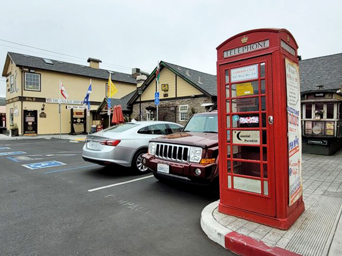 Even the parking lot screams "Britain!" with an authentic red telephone booth standing guard. Superman would approve of this changing room.
