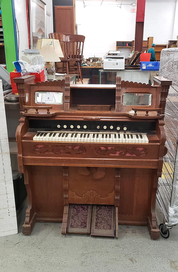 This vintage organ whispers stories of parlor sing-alongs and "Heart and Soul" duets&mdash;waiting patiently for its second act.