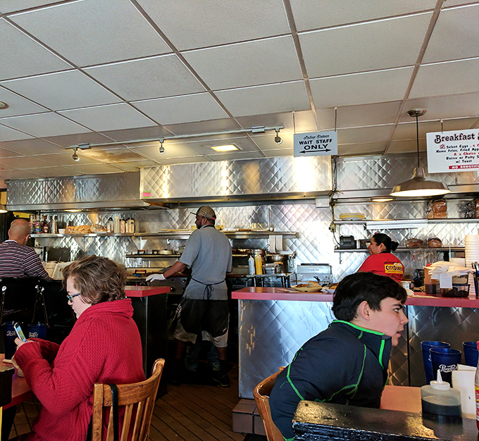 The counter culture lives on&mdash;where regulars perch on swivel stools and waitresses remember your "usual."