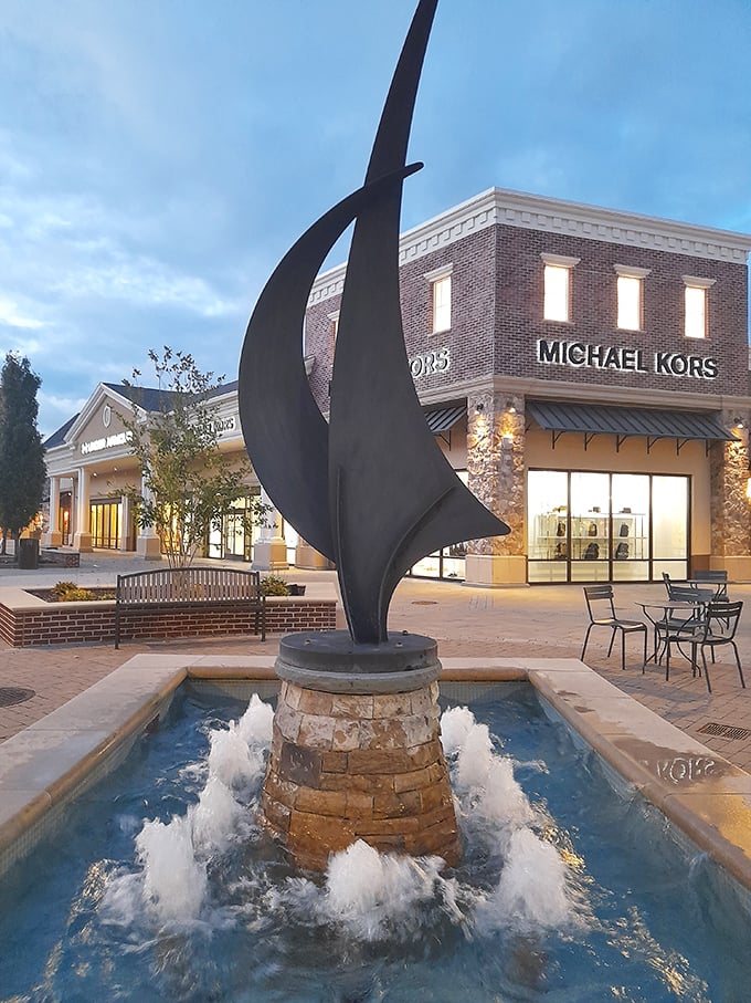 As day turns to dusk, Michael Kors glows like a beacon for night shoppers seeking one last retail victory.