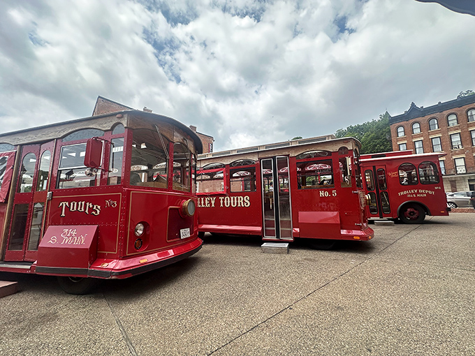 These trolley tours let you explore Galena's history while sitting down, which honestly is retirement goals personified.