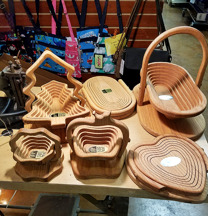 Wooden bowls that elevate fruit from simple snack to artistic display. Apples have never looked so architecturally significant.