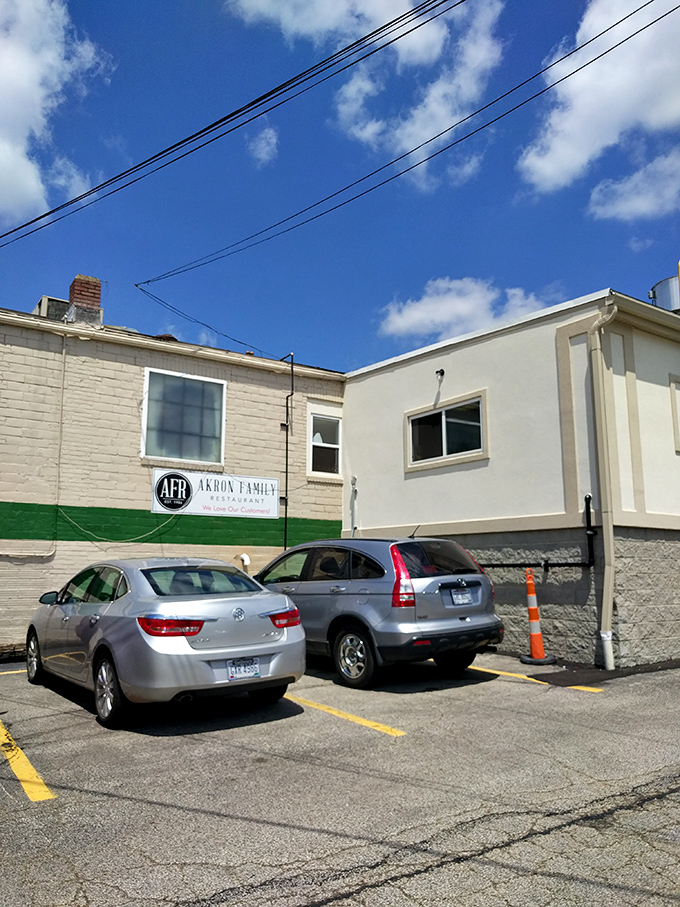 Even the back parking area speaks to the restaurant's no-nonsense approach—they're saving all the frills for what's on your plate.