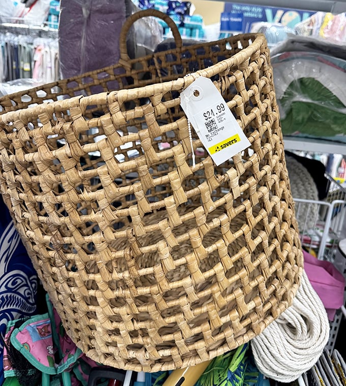 Woven baskets with endless possibilities&mdash;from stylish storage to impromptu beach picnics. Nature's organizational tool gets a second chance at usefulness.