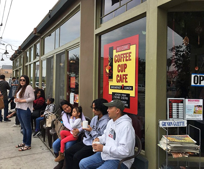 The wait outside is a badge of honor, not an inconvenience. These patient breakfast pilgrims know that good things come to those who queue.