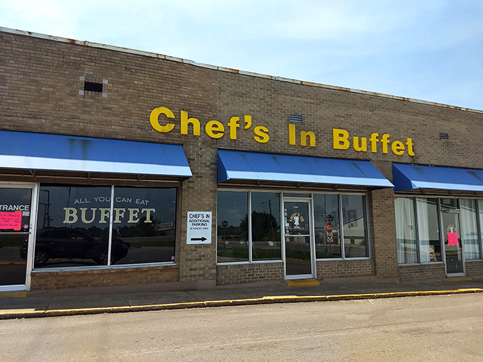 "ALL YOU CAN EAT BUFFET" isn't just signage&mdash;it's a promise that Chef's In has been keeping to hungry Arkansans for years.