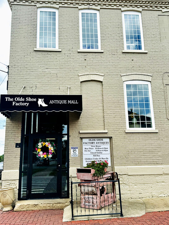 The Massive Antique Store In Ohio With Rare Collectibles At Rock-Bottom ...