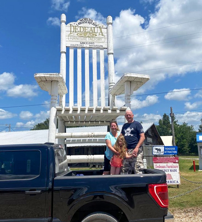 "Honey, I think we're going to need a bigger truck" &ndash; families pose to prove they really did see it.