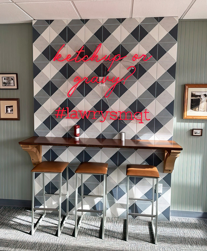 Modern meets tradition at this stylish corner of Lawry's, where the neon sign reminds you to "ketchup or gravy!" – the eternal question that divides families and unites taste buds.