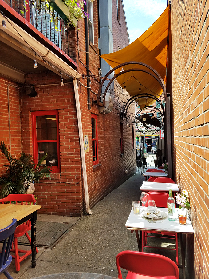 The narrow alleyway dining area isn't just outdoor seating&mdash;it's Pittsburgh's answer to the romantic side streets of Rome, minus the Vespas.