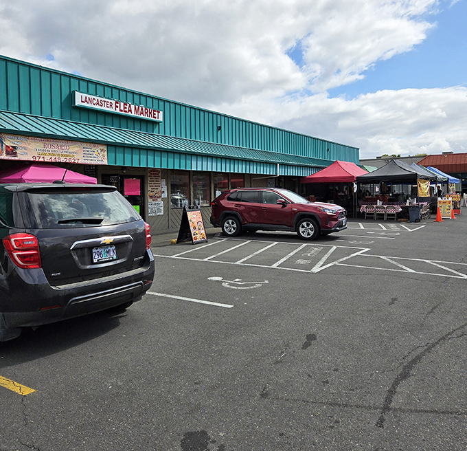 Outdoor vendors expand the market's reach beyond its walls, proving good deals refuse to be contained by mere architecture.