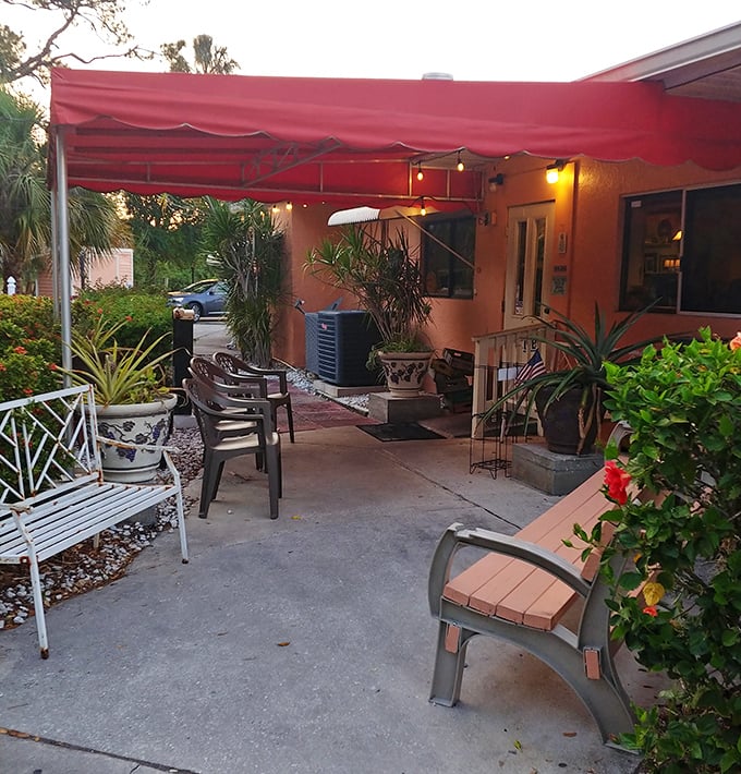 The covered entrance offers a moment to prepare yourself for what's coming &ndash; like the calm before a delicious storm.