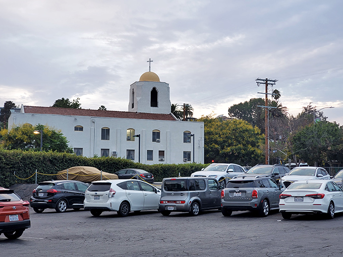 The church backdrop adds unexpected serenity to this bustling marketplace. Even your car feels cooler parked in the Silverlake Flea lot.