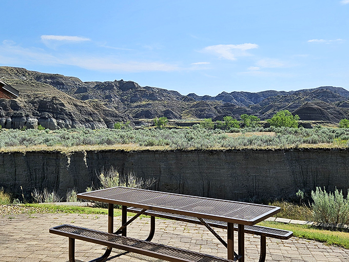 Possibly the most scenic lunch spot in eastern Montana. This picnic area offers badland views that make your sandwich taste inexplicably better.