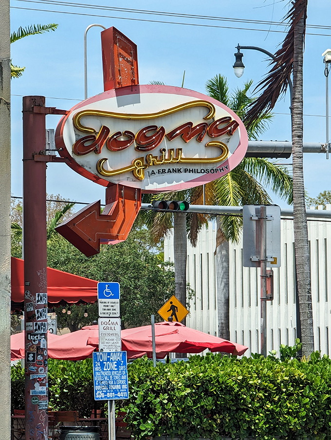 The sign that's guided hungry pilgrims to cheesesteak salvation since day one. "A Frank Philosophy" indeed&mdash;honest food without pretension.