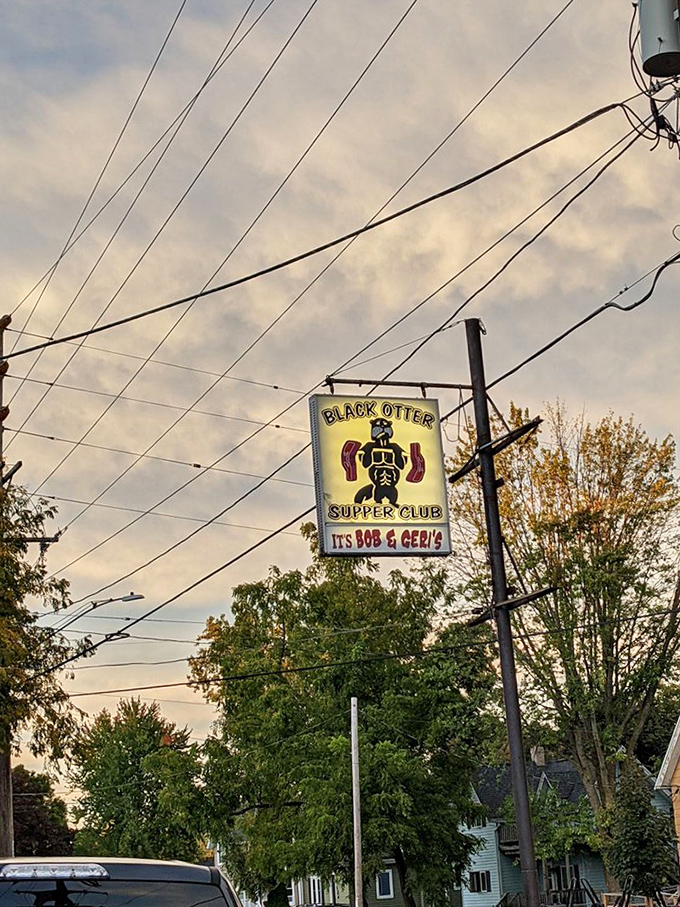 The roadside beacon that's guided hungry travelers for generations. That cartoon otter might as well be waving you in.