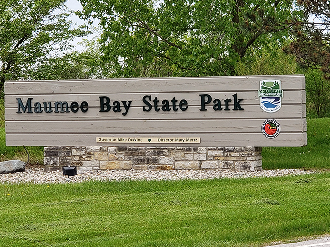 The welcome sign that says, "Yes, you've arrived at the right paradise." First impressions matter, even in the wilderness.