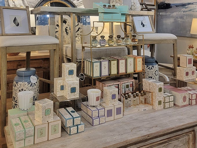 Delicate boxes and treasures that whisper "take me home" &ndash; resistance is futile when vintage calls your name.