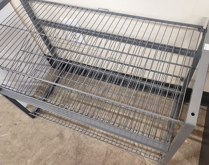 The bare bones of retail display transformed into affordable home storage. Sometimes simplicity is the ultimate sophistication.