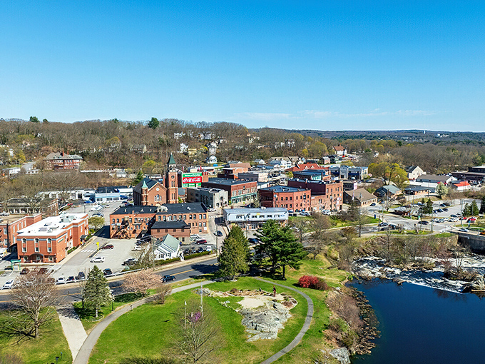From above, Putnam's riverside location and historic downtown layout reveal why this town captured hearts for generations.